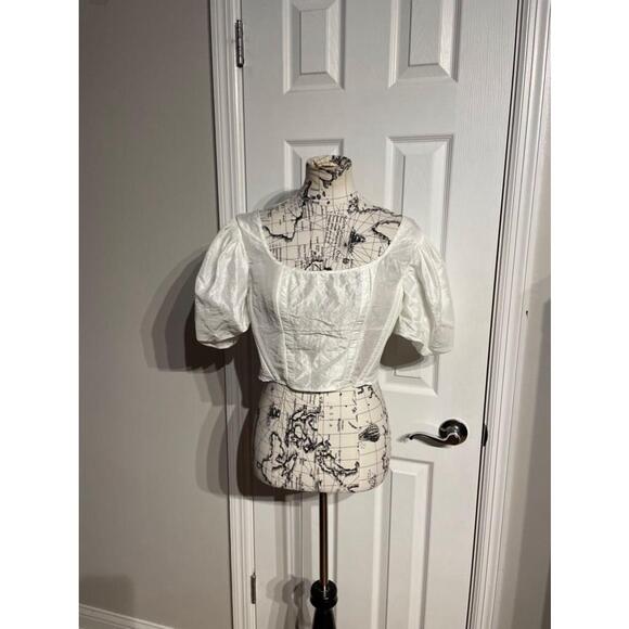 Topshop | Tops | Nwt Topshop Puff Sleeve Coquette Square Panel Neck ...